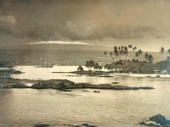 No Hilo Bay Ka Hanohano